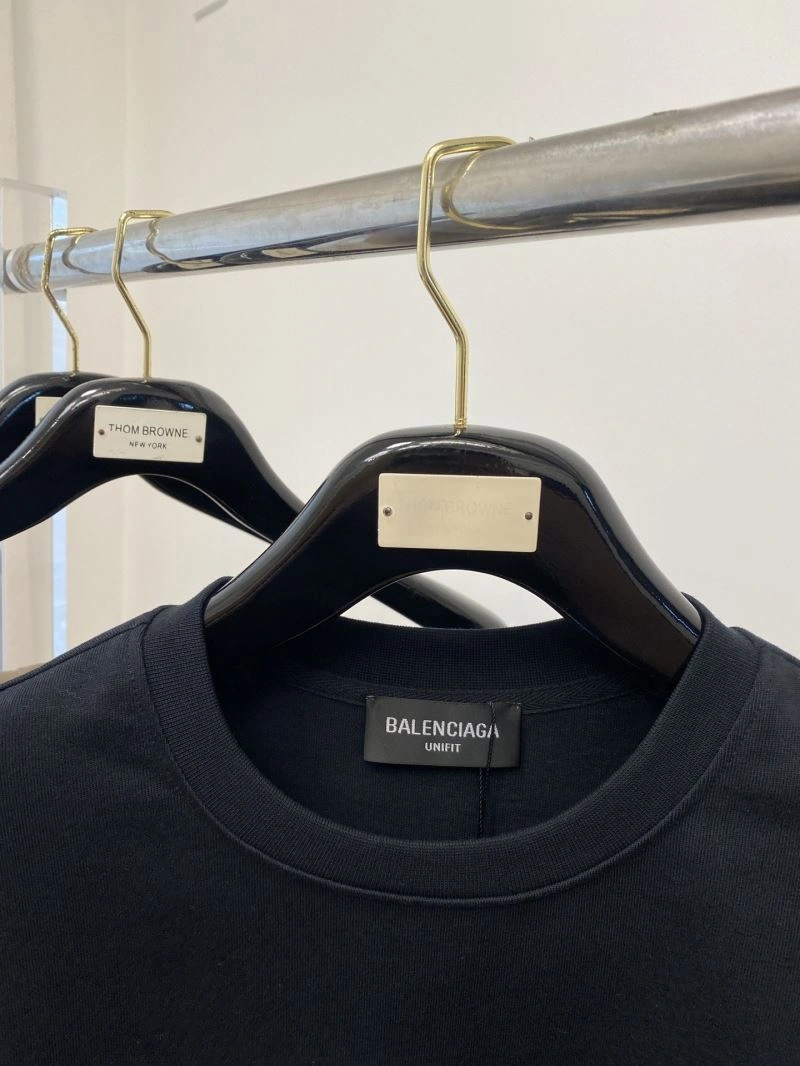 High accuracy Balenciaga T-Shirts