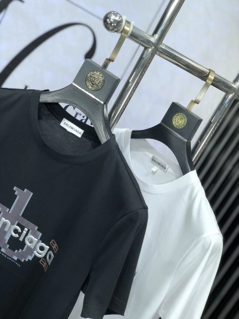 Inexpensive Balenciaga T-Shirts