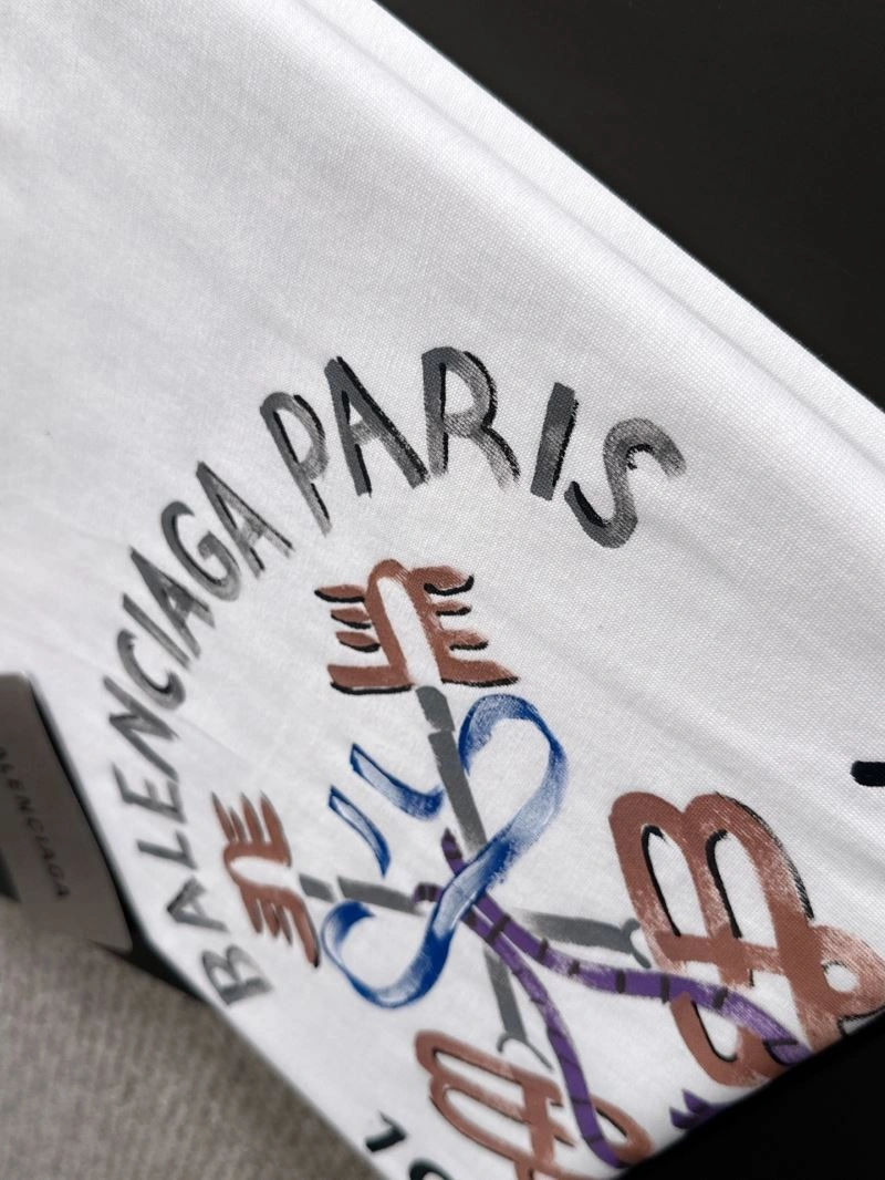High accuracy Balenciaga T-Shirts