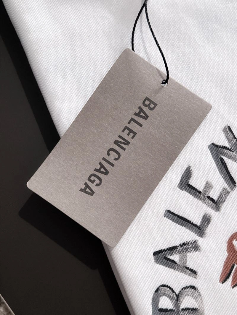 High accuracy Balenciaga T-Shirts