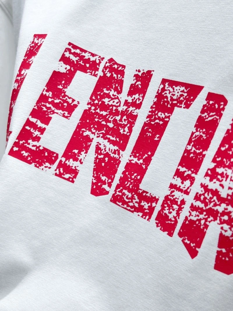 Indistinguishable Balenciaga T-Shirts