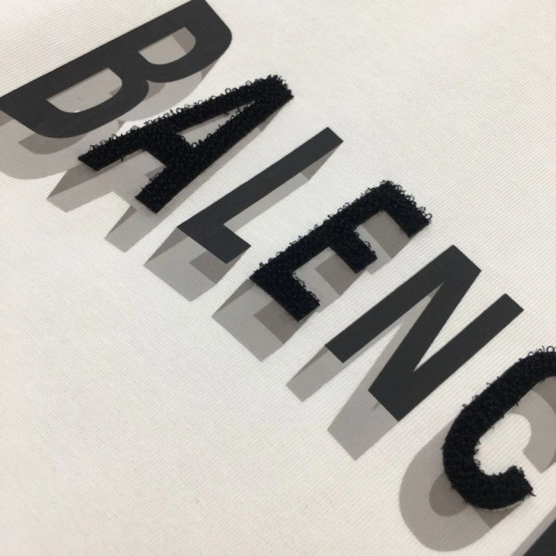Bargain Balenciaga T-Shirts