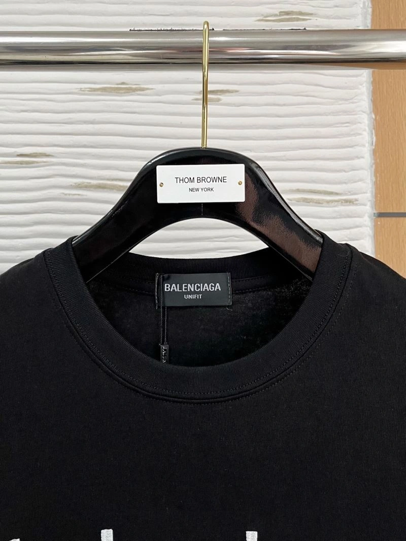 Accurate model Balenciaga T-Shirts