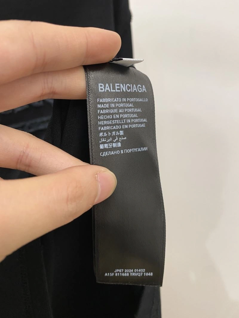 Value-priced Balenciaga T-Shirts