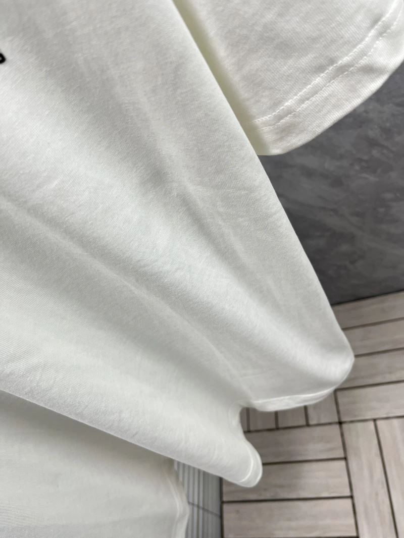 Reasonably priced Balenciaga T-Shirts