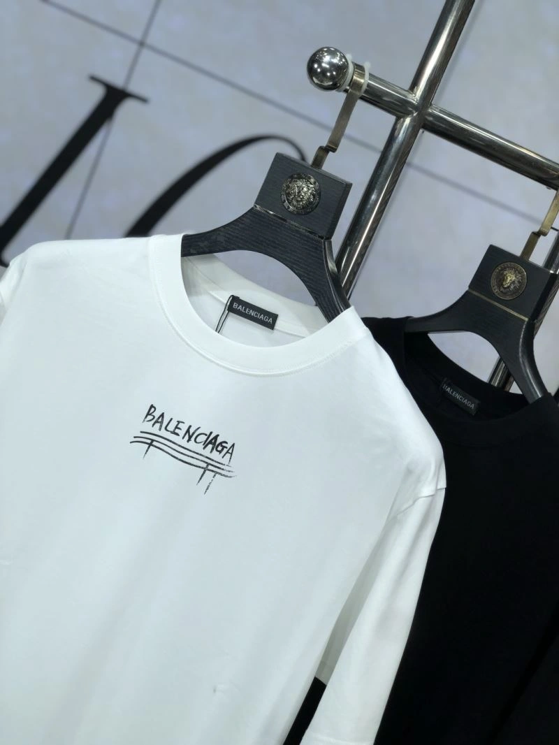 Economical Balenciaga T-Shirts