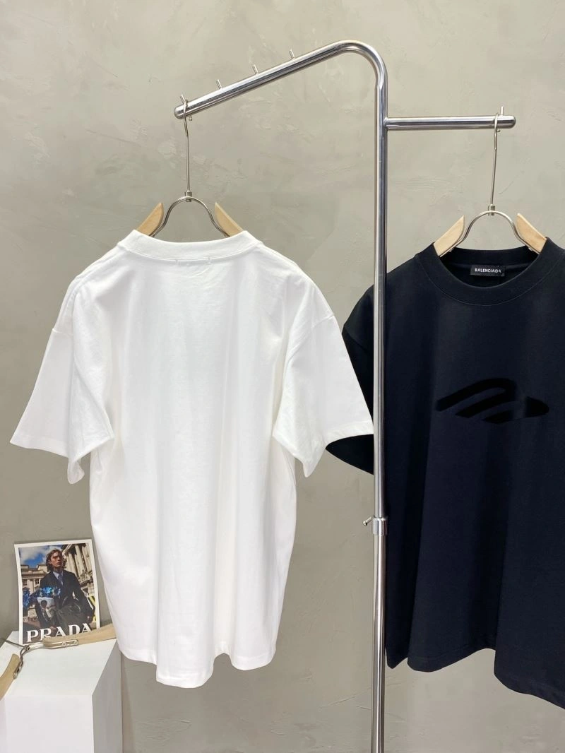 Cut-rate Balenciaga T-Shirts