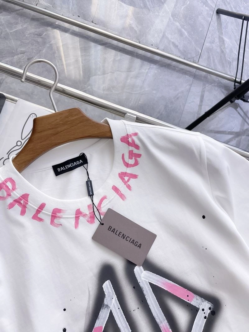 Indistinguishable Balenciaga T-Shirts