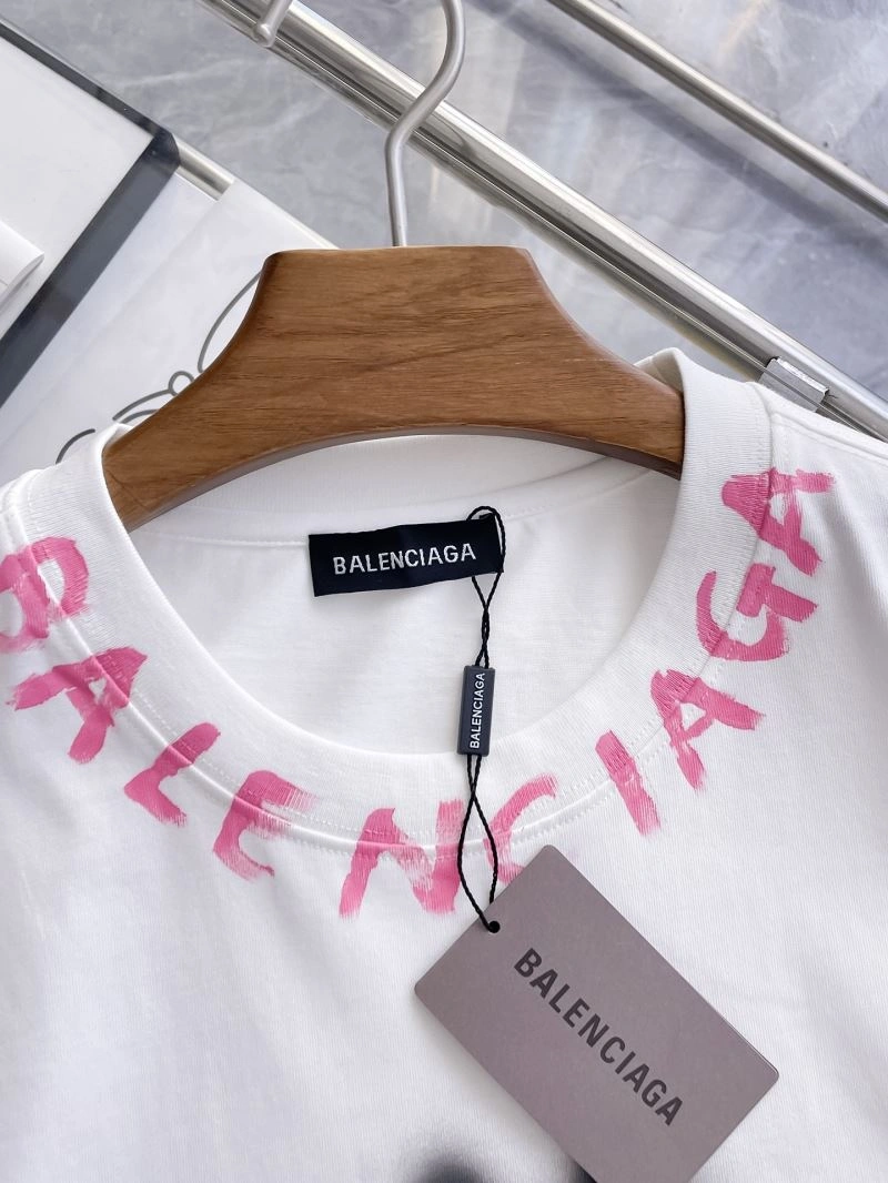 Indistinguishable Balenciaga T-Shirts