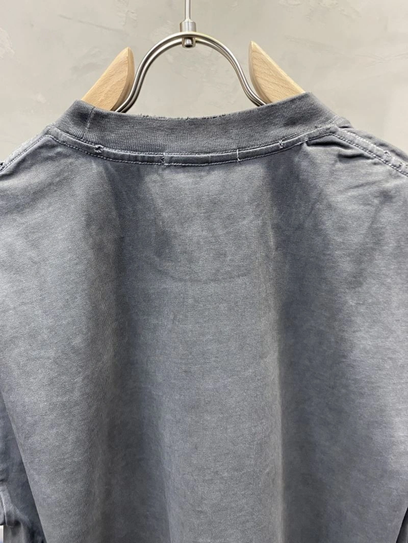 Exact replica Balenciaga T-Shirts
