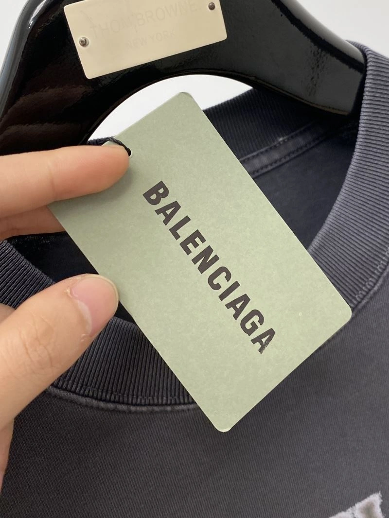 Inexpensive Balenciaga T-Shirts