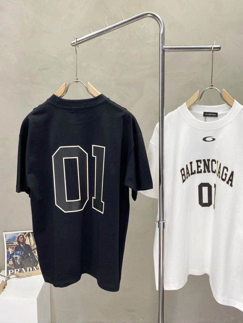 Precise copy Balenciaga T-Shirts