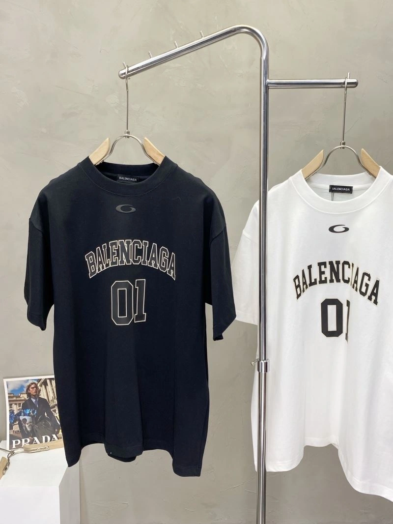 Precise copy Balenciaga T-Shirts