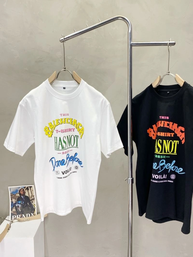 Exact replica Balenciaga T-Shirts