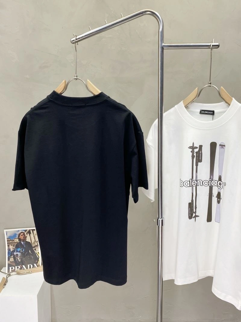 Exact replica Balenciaga T-Shirts