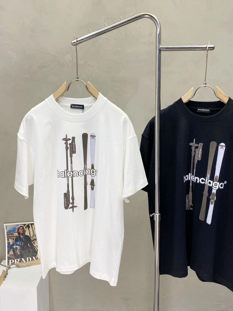 Exact replica Balenciaga T-Shirts