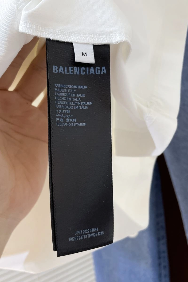 Exact replica Balenciaga T-Shirts