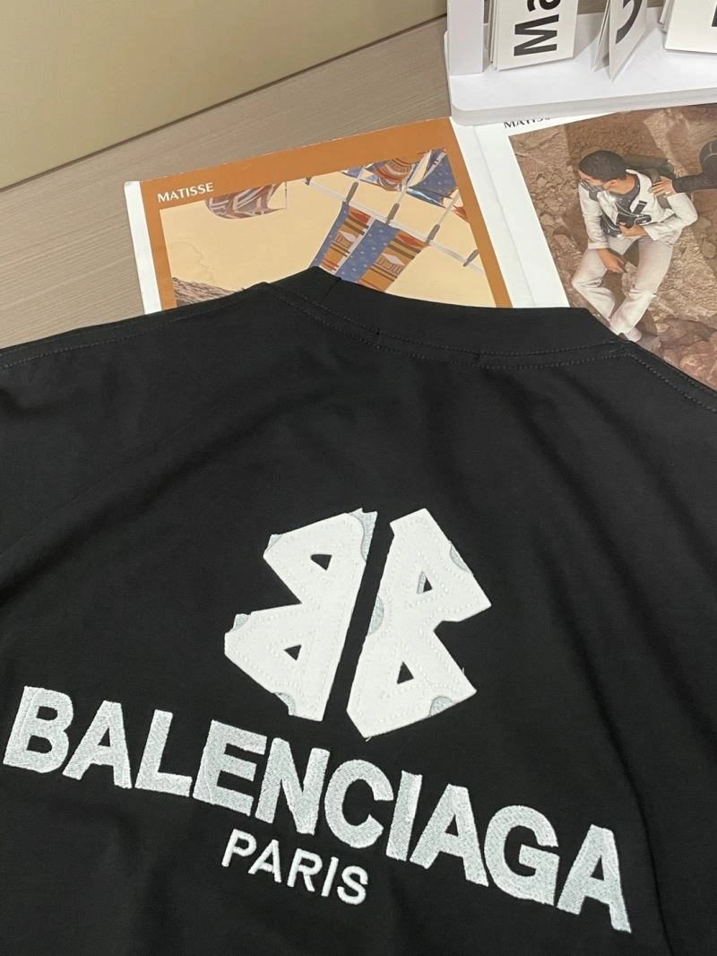Cut-rate Balenciaga T-Shirts