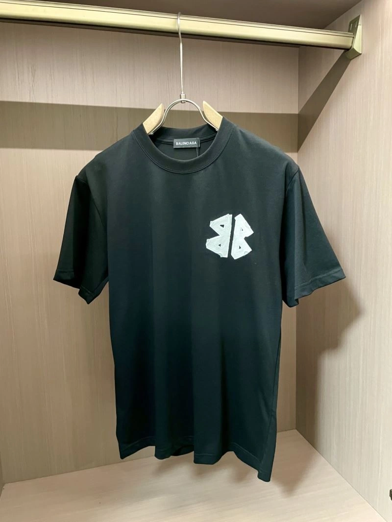 Cut-rate Balenciaga T-Shirts