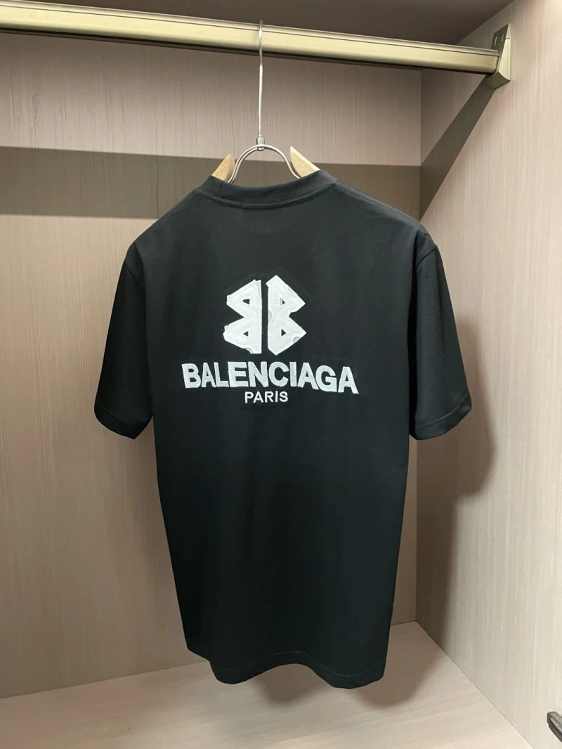 Cut-rate Balenciaga T-Shirts