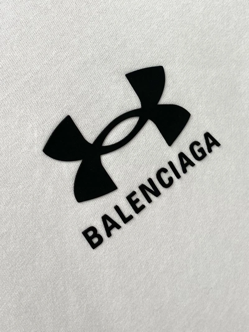 Bargain Balenciaga T-Shirts