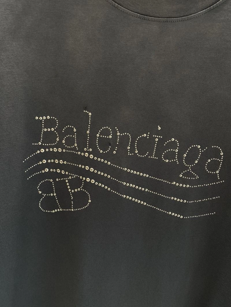 Indistinguishable Balenciaga T-Shirts