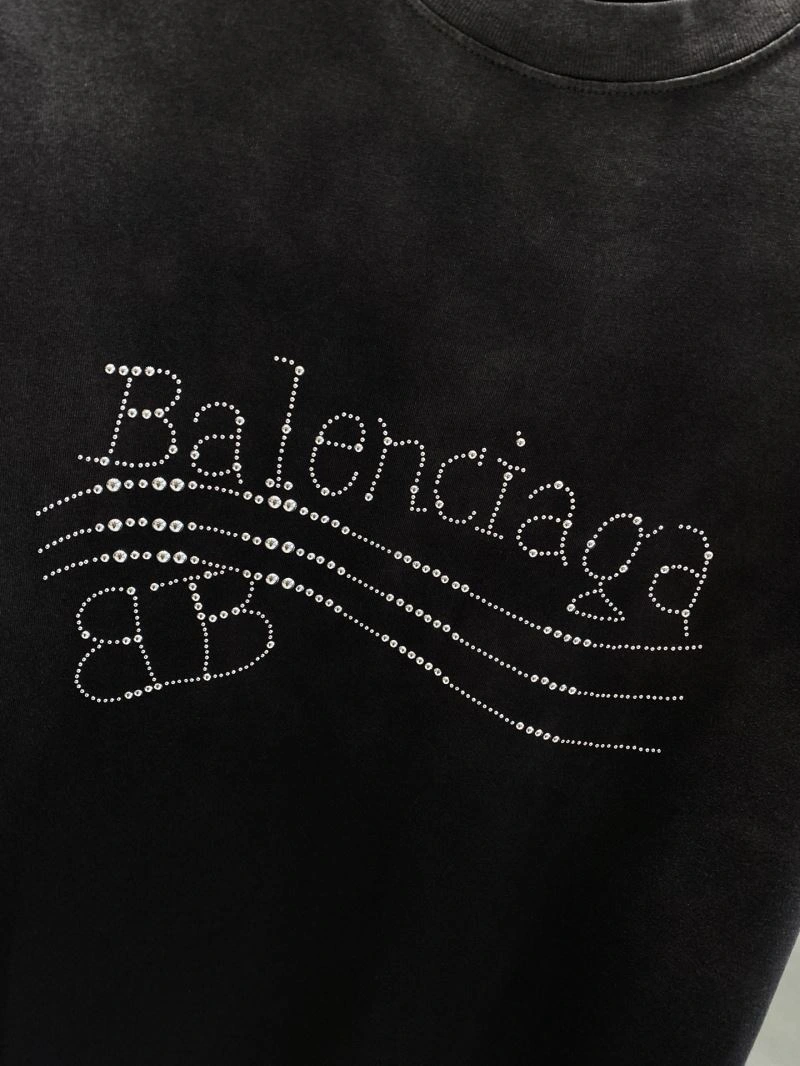 Accurate model Balenciaga T-Shirts