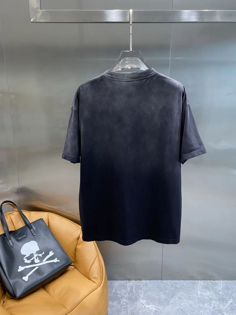 Accurate model Balenciaga T-Shirts