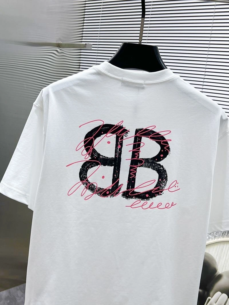 Reasonably priced Balenciaga T-Shirts