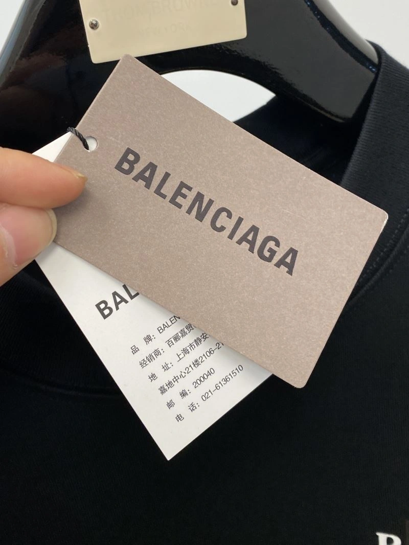 Inexpensive Balenciaga T-Shirts