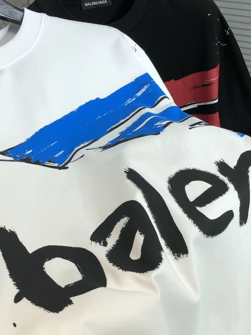 Bargain Balenciaga T-Shirts