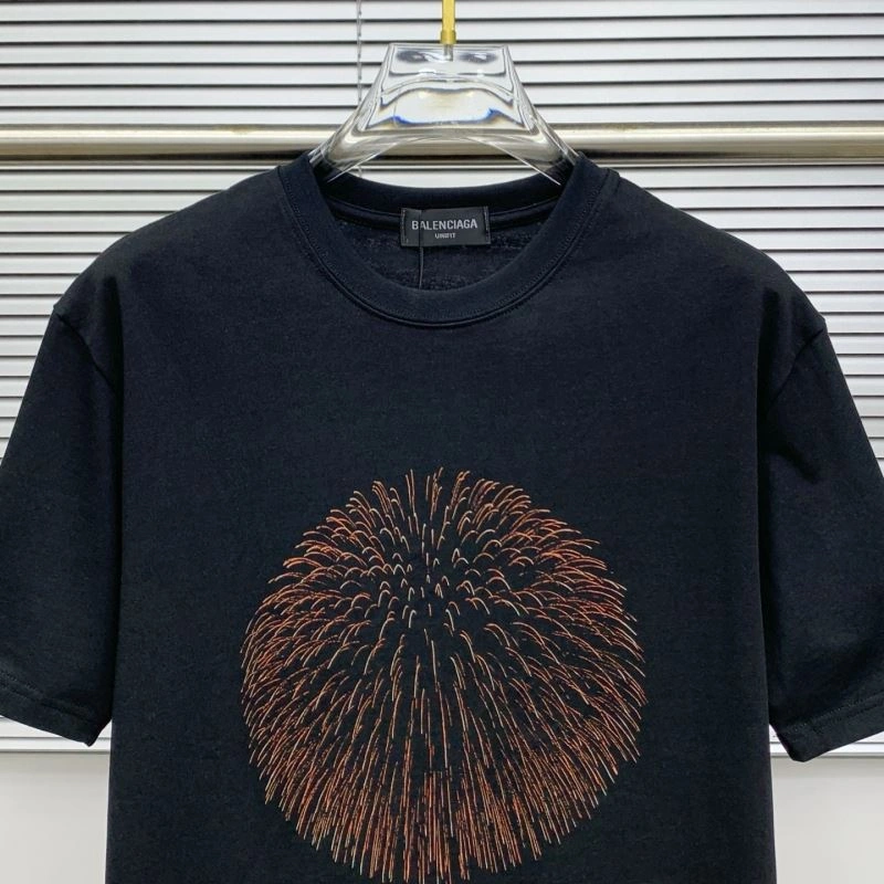 Bargain Balenciaga T-Shirts