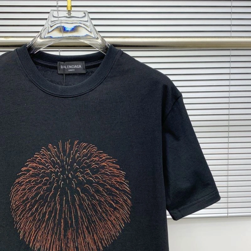 Bargain Balenciaga T-Shirts