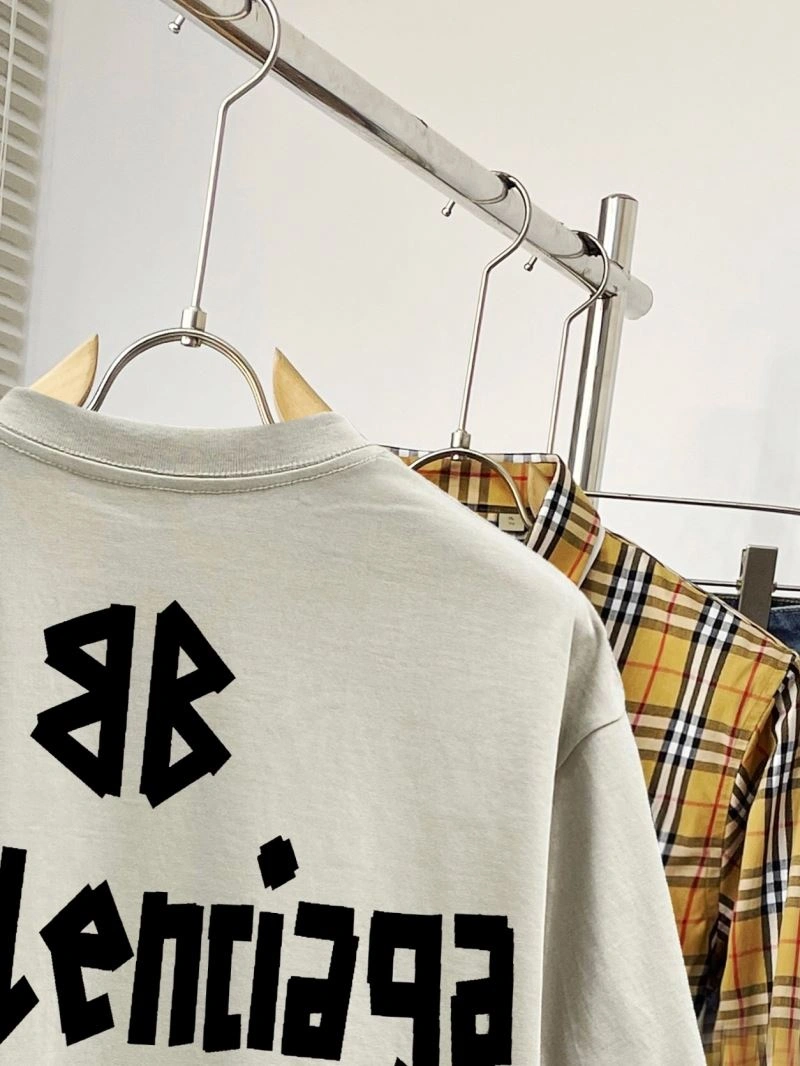 Economical Balenciaga T-Shirts