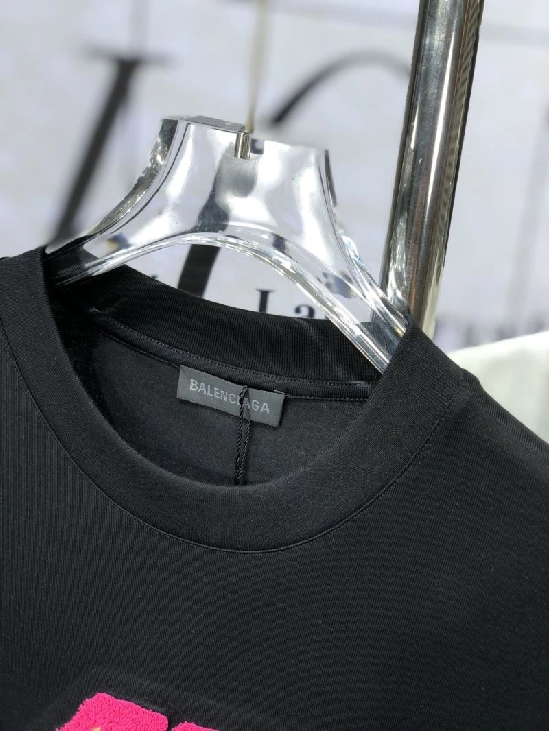 Indistinguishable Balenciaga T-Shirts