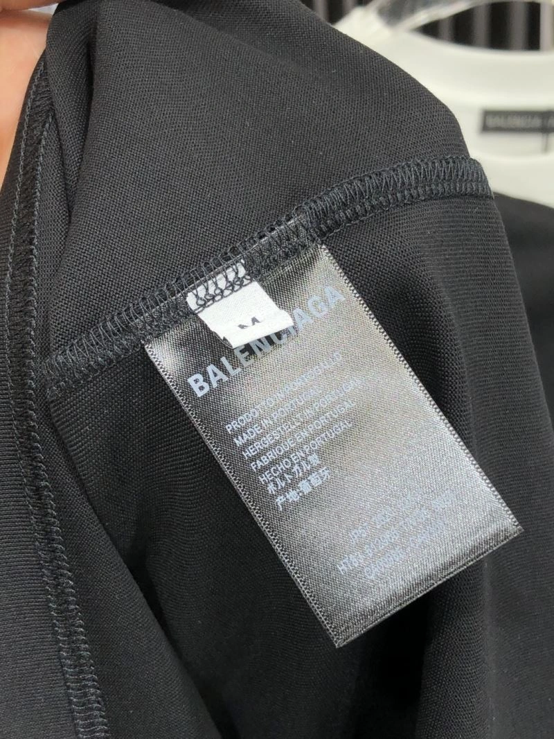 Exact replica Balenciaga T-Shirts