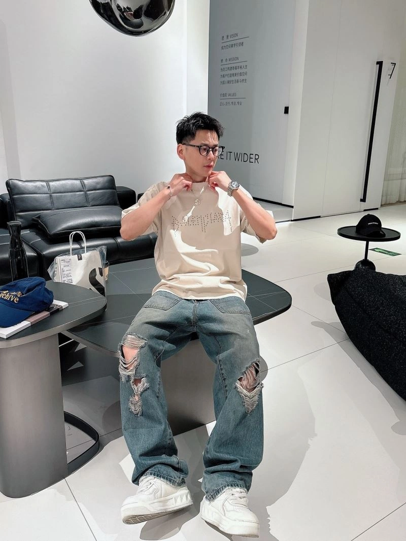 Exact replica Balenciaga T-Shirts