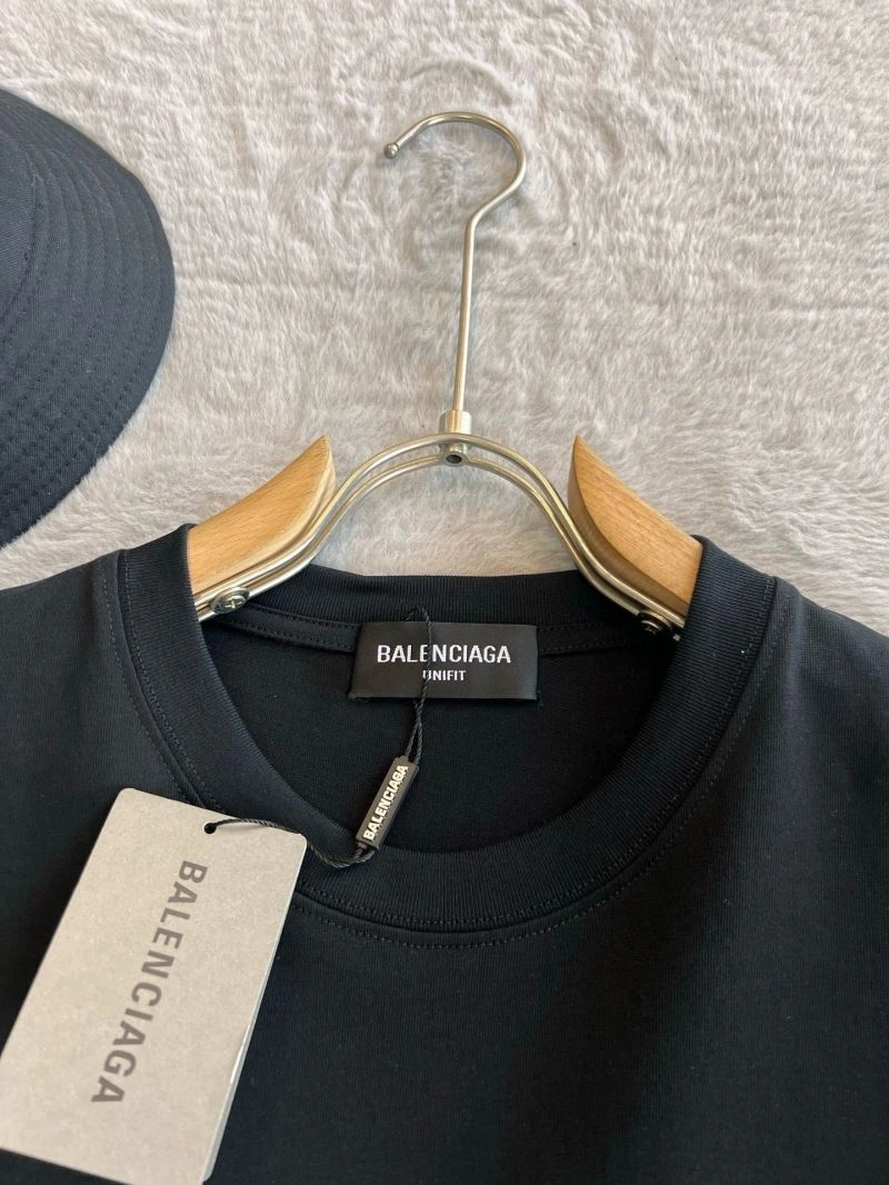 Cut-rate Balenciaga T-Shirts