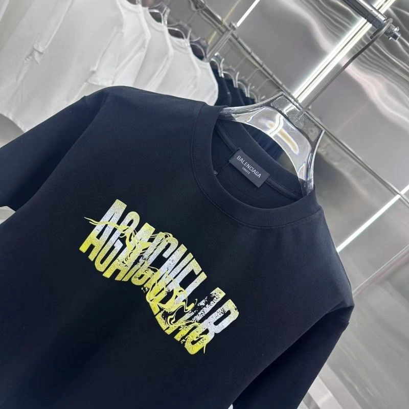 Accurate model Balenciaga T-Shirts