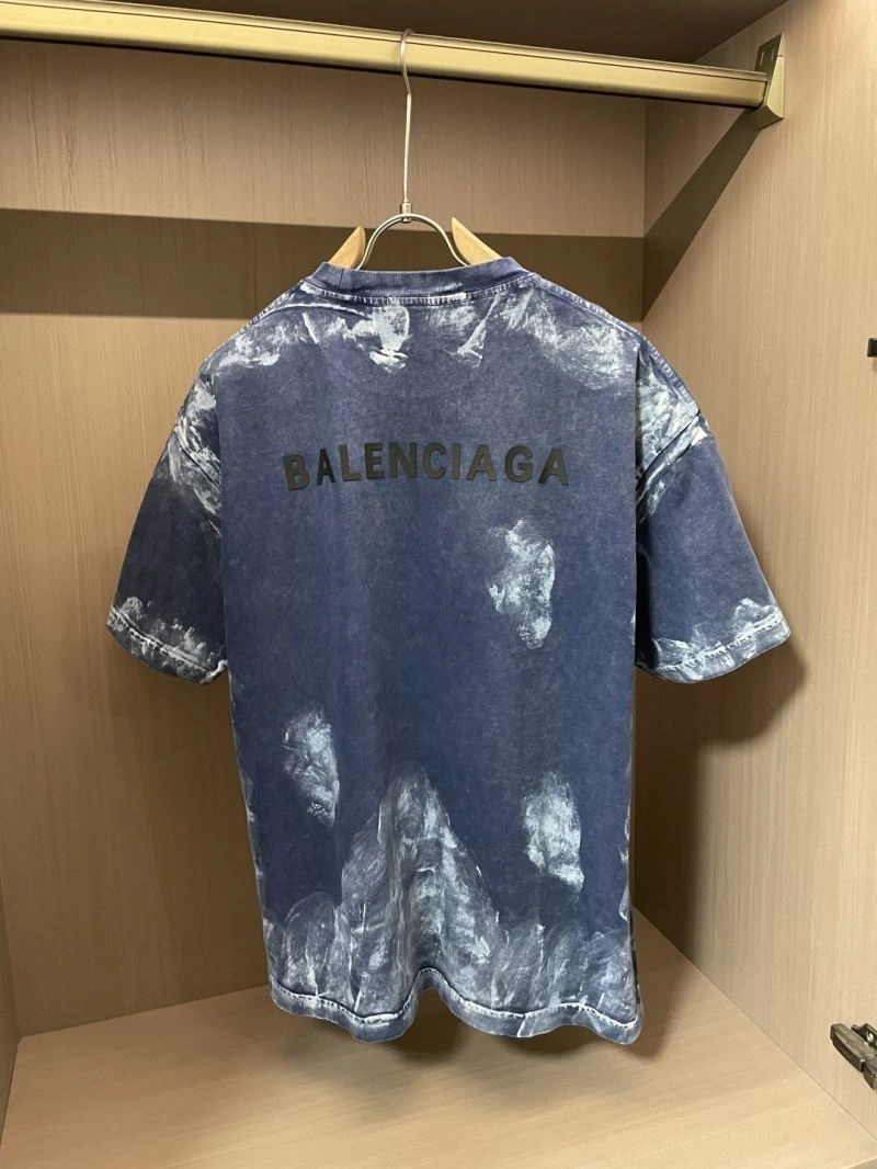 Cut-rate Balenciaga T-Shirts
