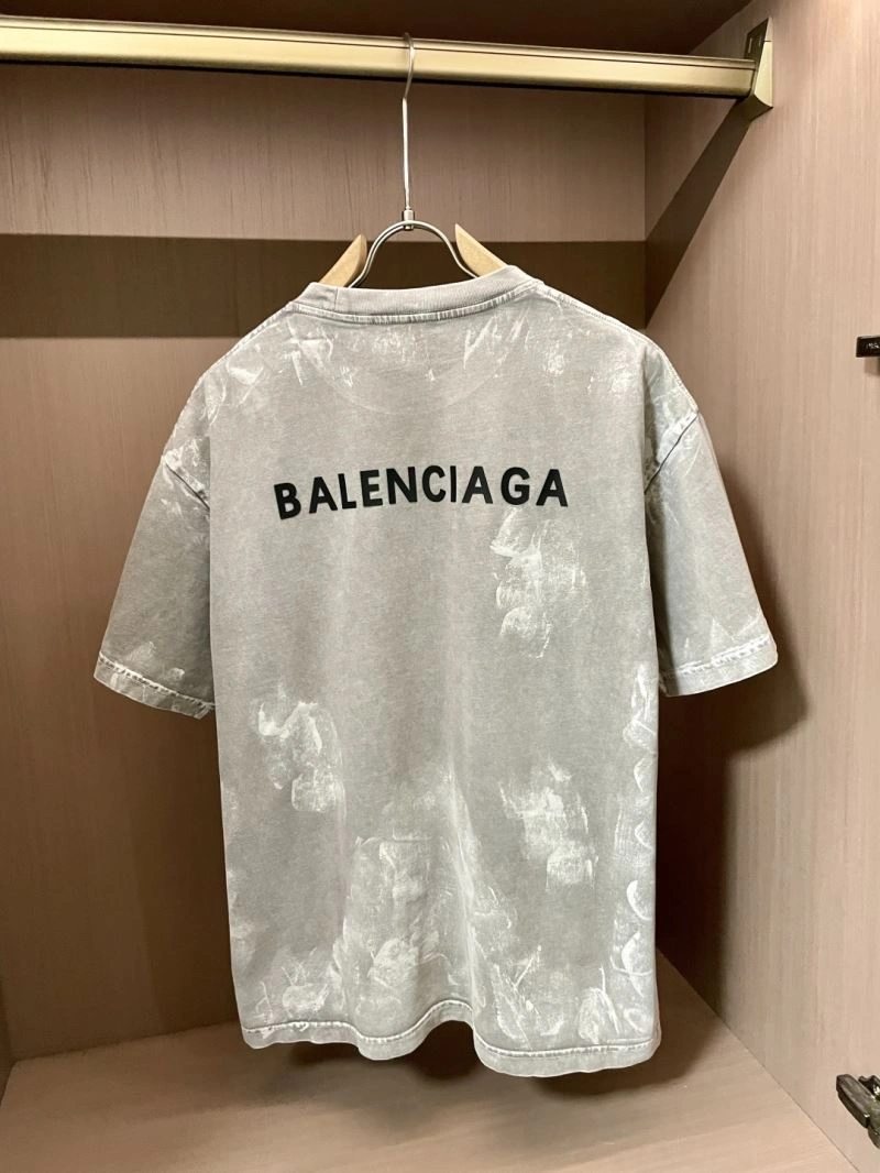 Cut-rate Balenciaga T-Shirts