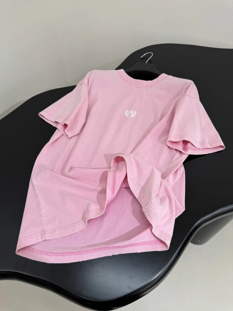 Indistinguishable Balenciaga T-Shirts