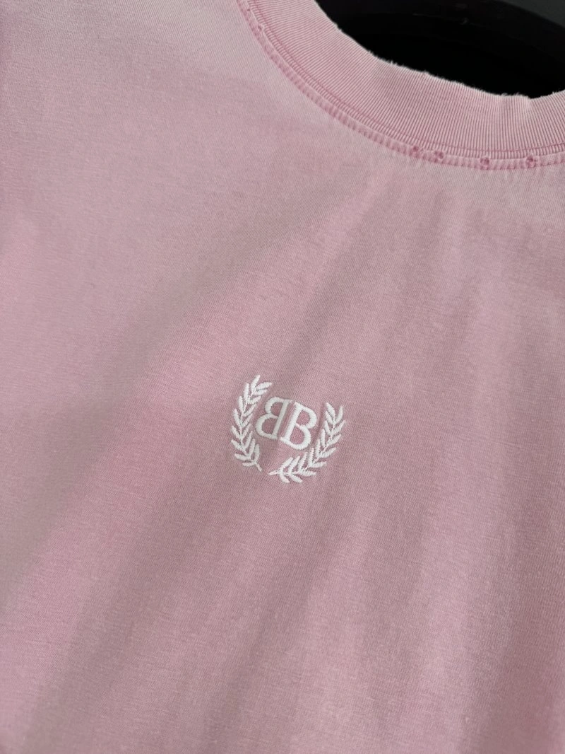 Indistinguishable Balenciaga T-Shirts