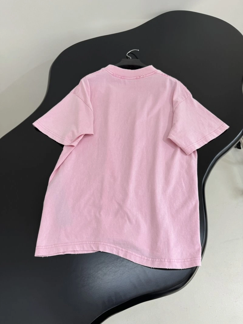 Indistinguishable Balenciaga T-Shirts
