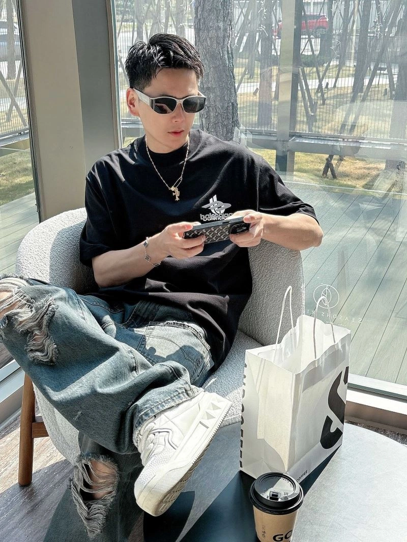 Legit Balenciaga T-Shirts