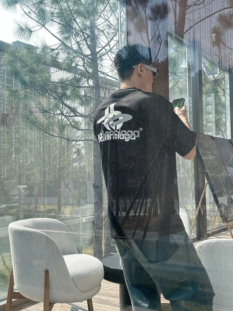 Legit Balenciaga T-Shirts