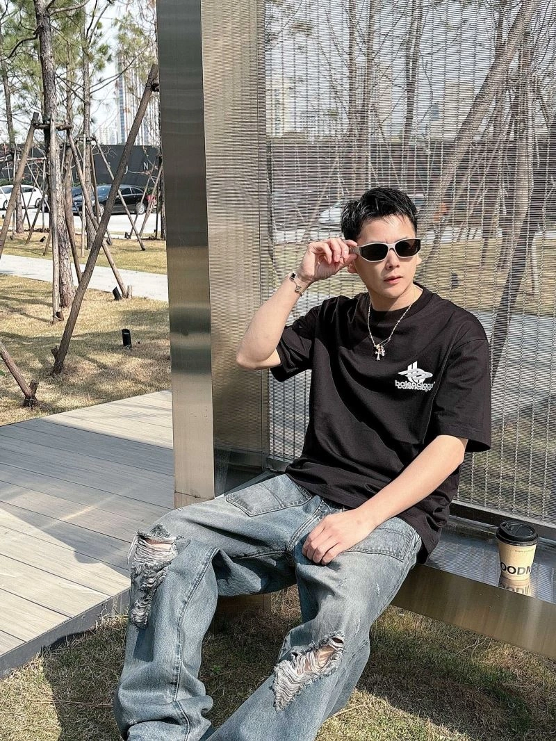 Legit Balenciaga T-Shirts