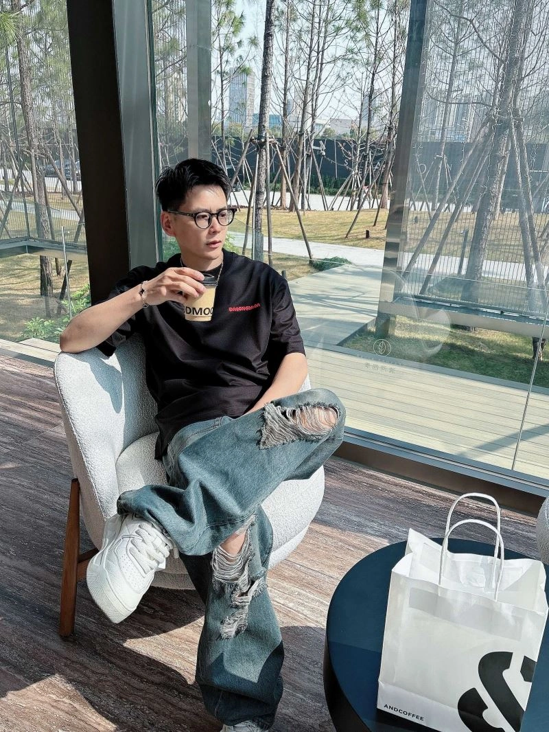 Balenciaga T-Shirts