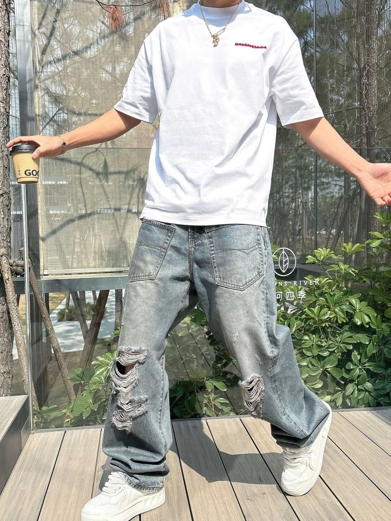 Low-cost Balenciaga T-Shirts