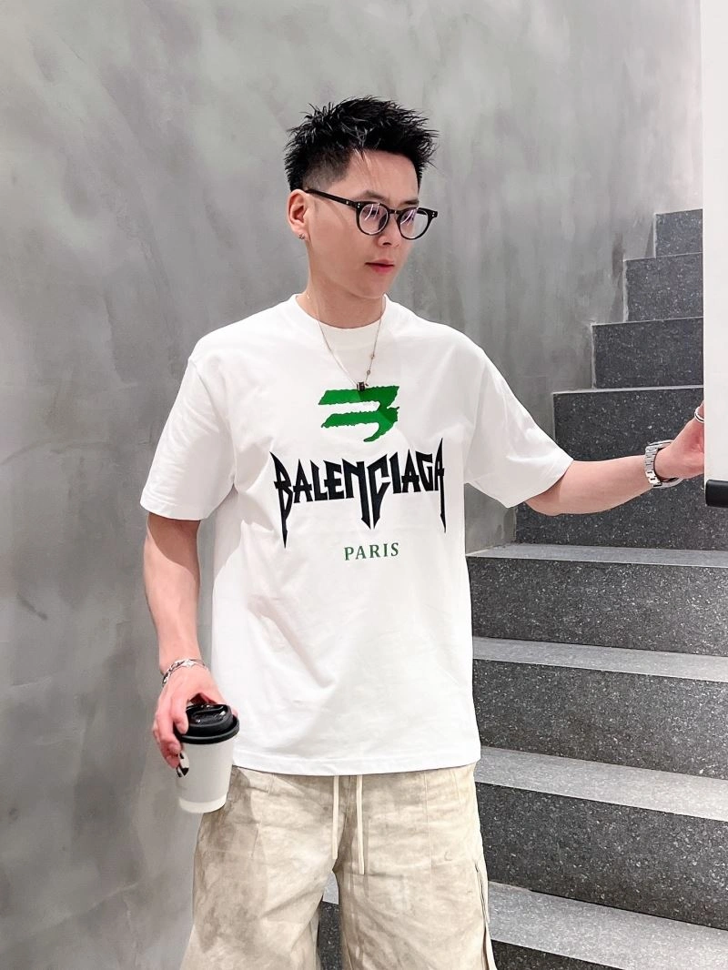 Inexpensive Balenciaga T-Shirts